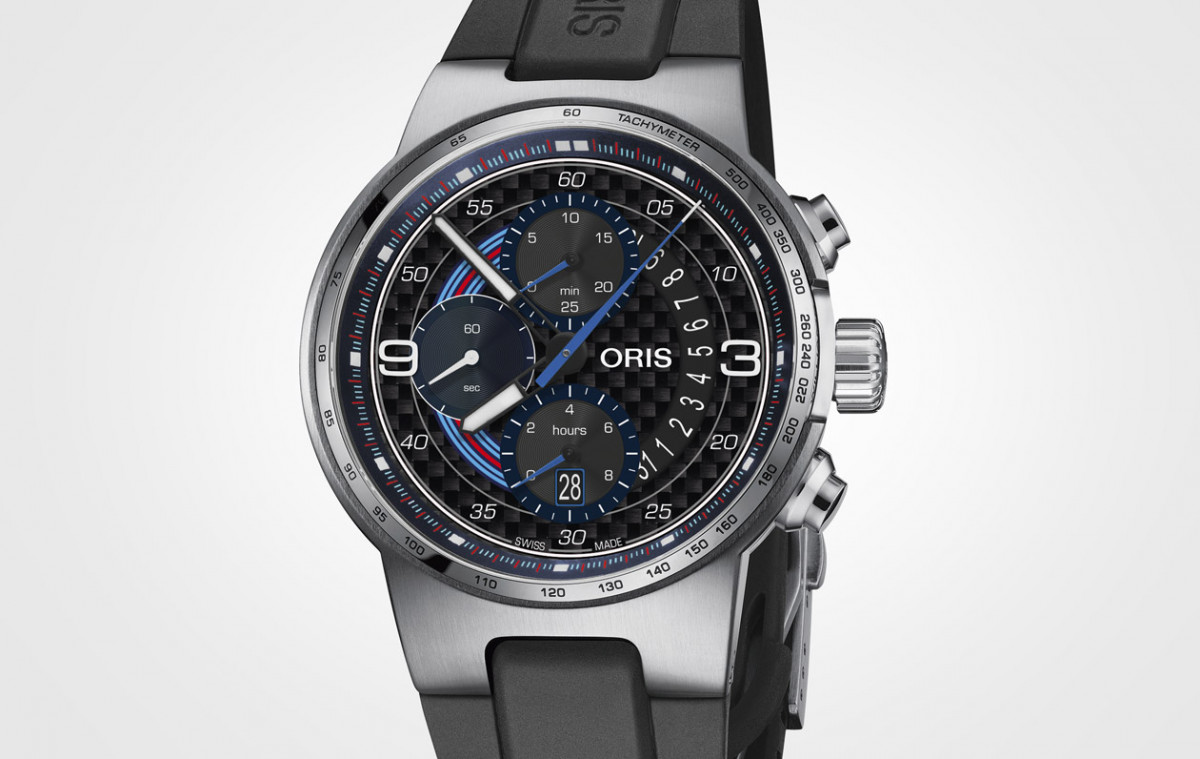會聯想到賽車狂奔的條紋 ORIS Martini Racing限量版 - 世界腕錶 World Wrist Watch