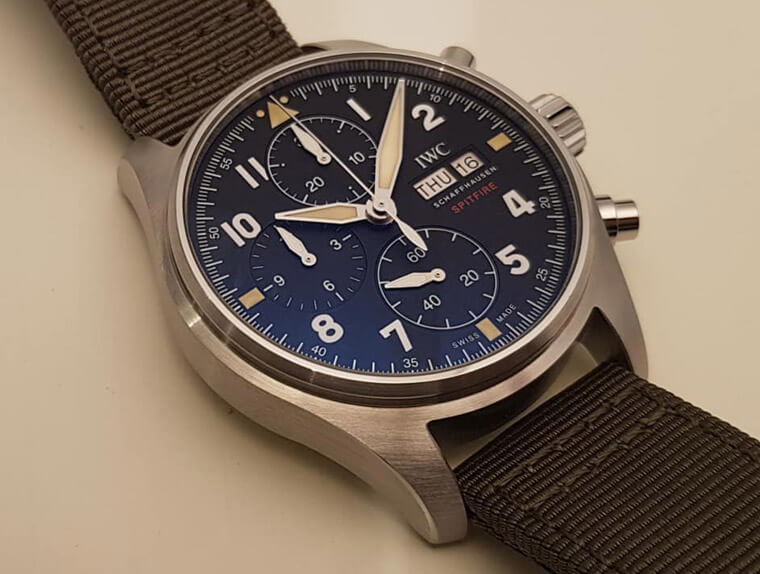 玩飛行錶怎能錯過這家 IWC 2019年噴火戰機系列 - 世界腕錶 World Wrist Watch