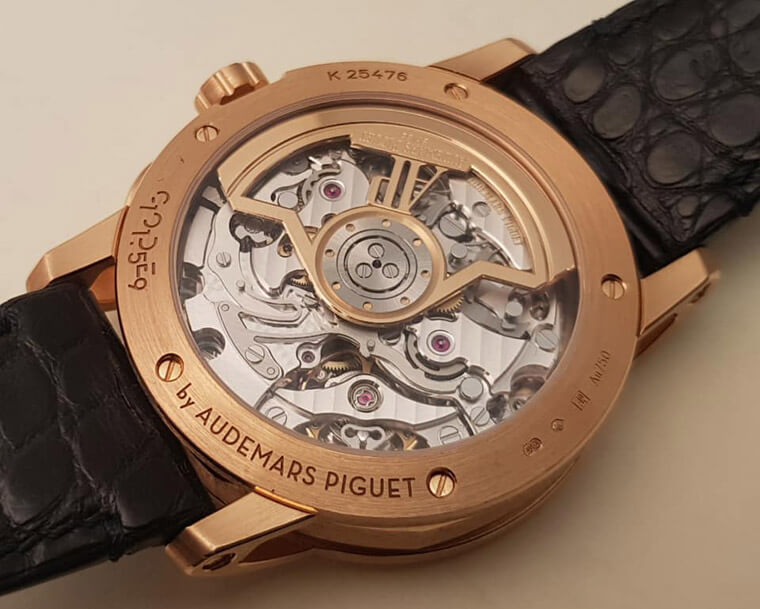 AP新系列CODE 11.59細節超講究 有望突破ROO獨大局面 - 世界腕錶 World Wrist Watch