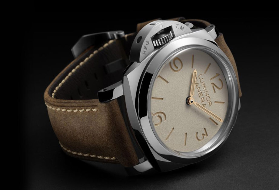 沛納海Luminor首見淺色面盤左冠錶PAM01075 - 世界腕錶 World Wrist Watch