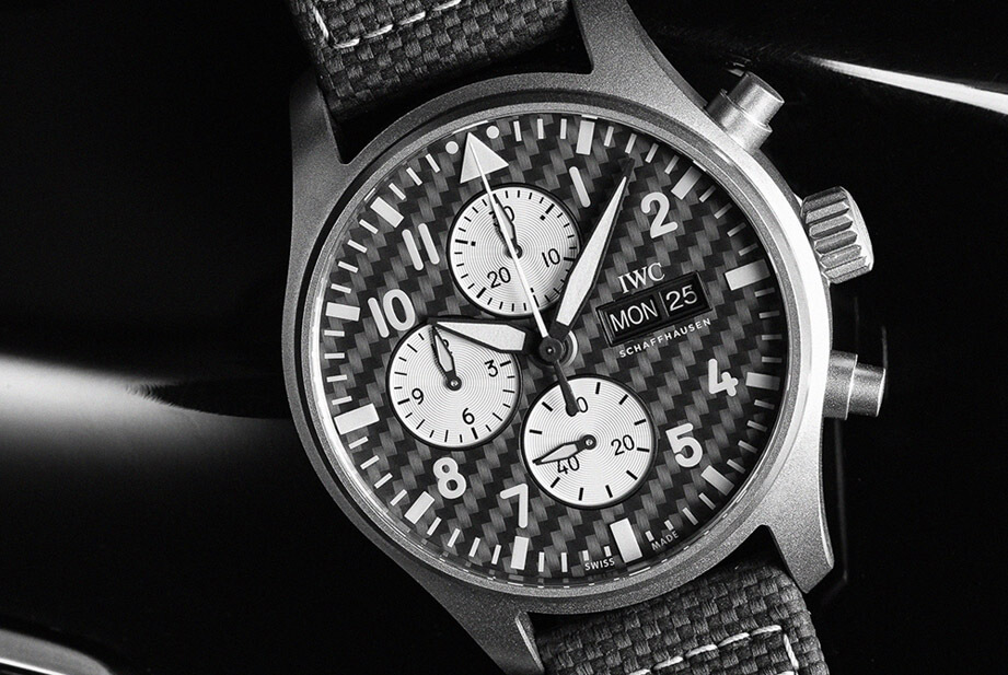 IWC與賓士AMG聯手打造飛行員計時碼錶首見鈦金屬錶殼特別版 - 世界腕錶 World Wrist Watch