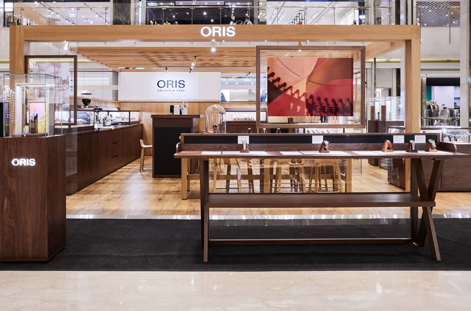 ORIS高雄義享天地開設全台最大Watch & Coffee專賣店 - 世界腕錶 World Wrist Watch