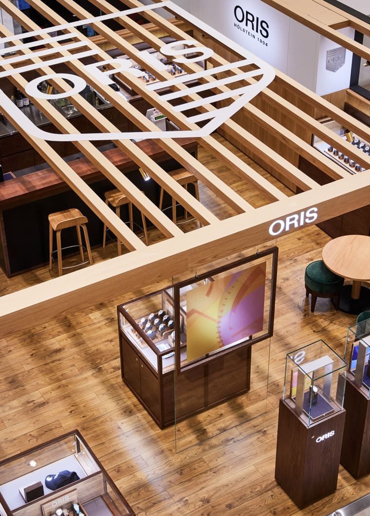 ORIS高雄義享天地開設全台最大Watch & Coffee專賣店 - 世界腕錶 World Wrist Watch