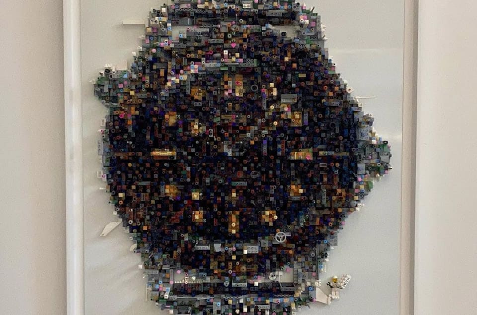 神奇歐米茄海馬潛水300米007限定款畫作 竟是用這種材料做的 - 世界腕錶 World Wrist Watch