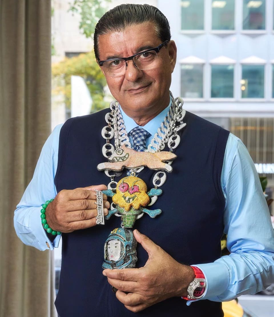 JACOB & Co.大老闆也戴G-SHOCK！？ 罕見白金鑲鑽版拍賣估價讓人嚇一跳 - 世界腕錶 World Wrist Watch