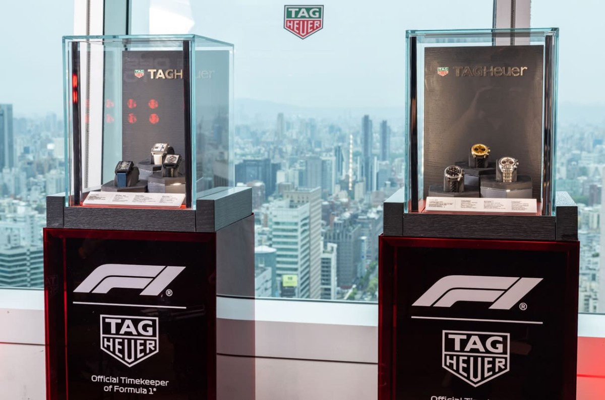 泰格豪雅《F1特展》登場 從洗拿到Verstappen一次讓你看過癮 - 世界腕錶 World Wrist Watch